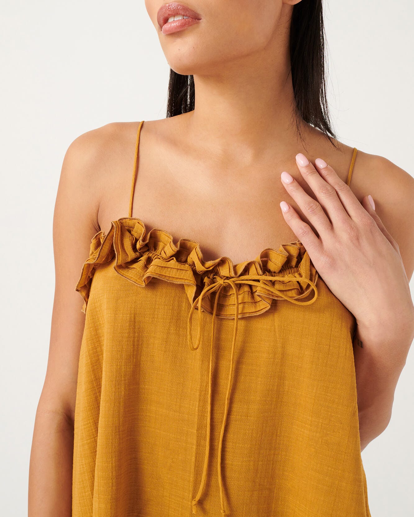 RUFFLE TANK MERROW EDGE